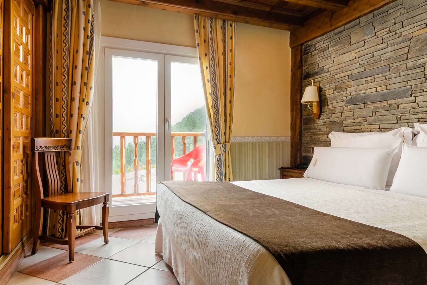 Habitaciones – Hotel Os de Civis & Spa -Andorra