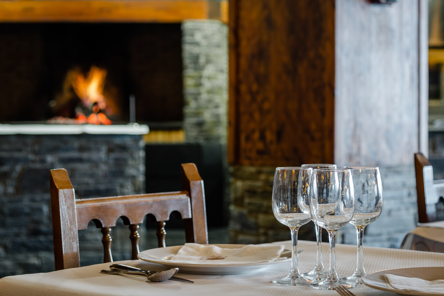 Restaurante / Bar – Hotel Os de Civis & Spa -Andorra